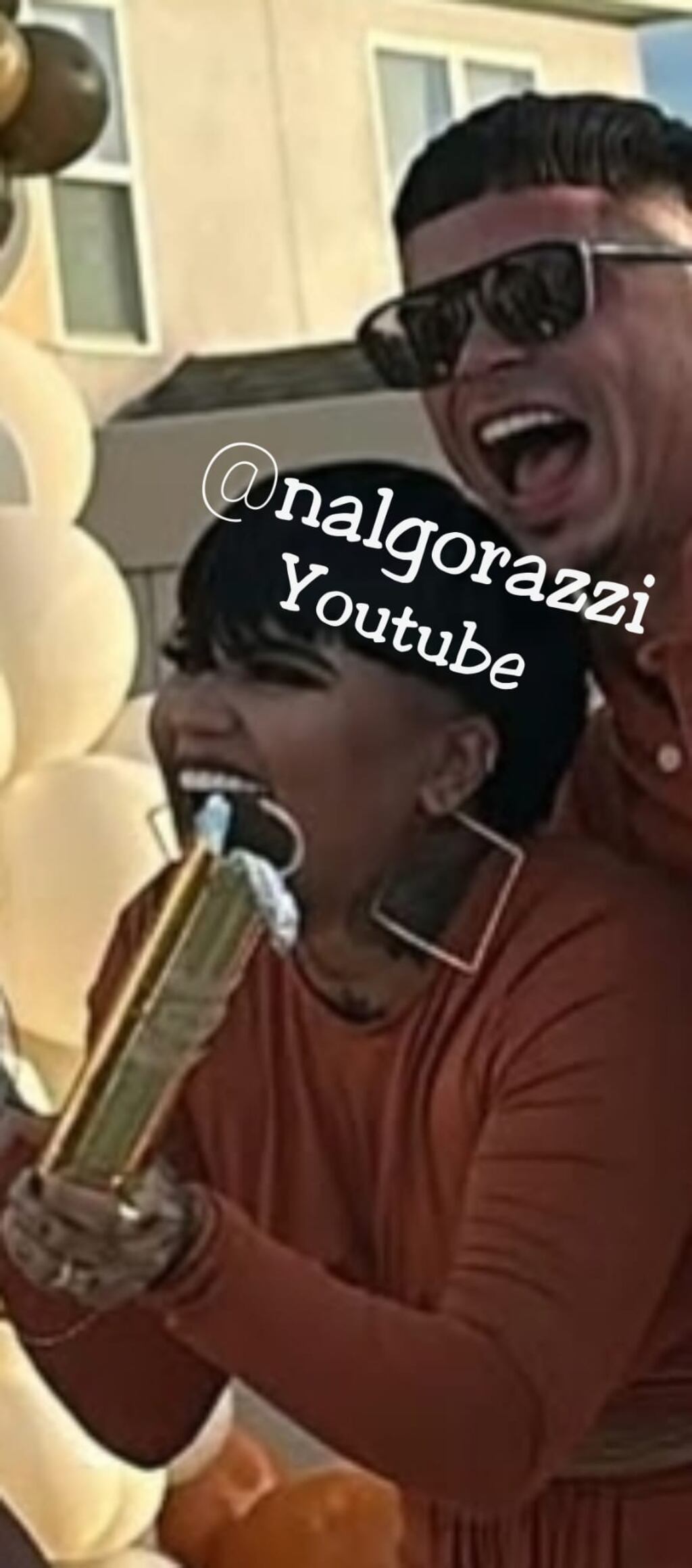 Elysanij tiene nuevo amor, ya lo pasado pasado... Mira de quién se ...