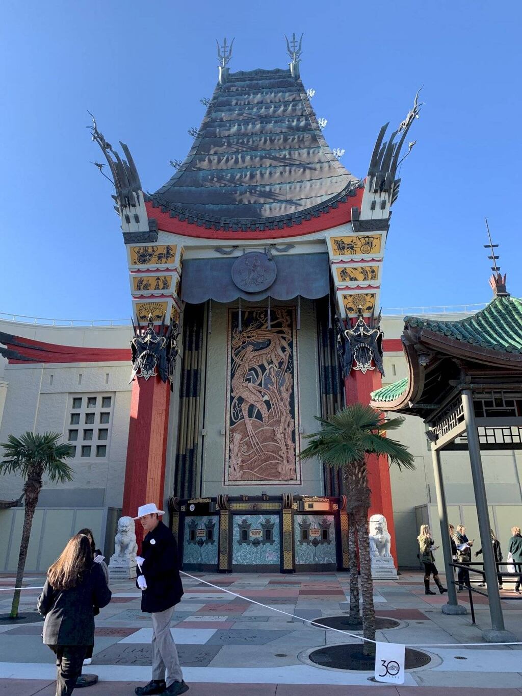 Mickey & Minnie Mouse son los protagonistas de la nueva atracción de ...